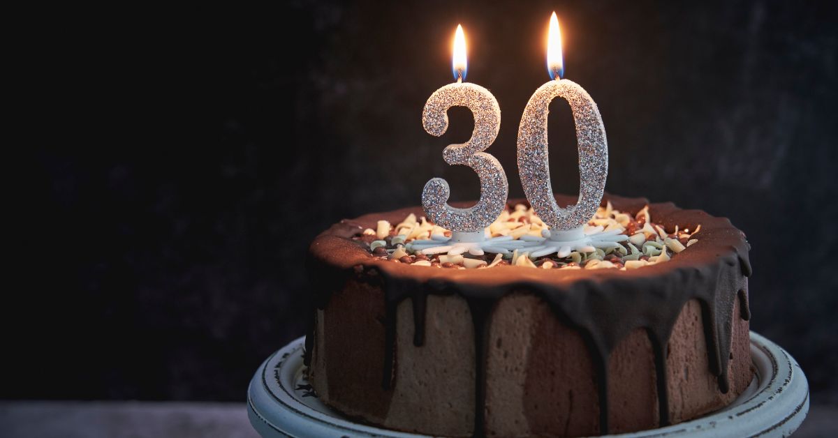 Vision Correction Options for People Over 30 | Victoria Eye Center ...